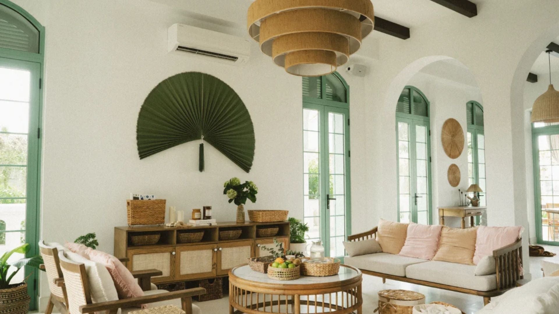 6 Wall Fan Decorative Living Room Ideas That Add Timeless Elegance ...